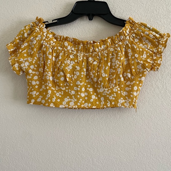Zaful | Tops | Zaful Off The Shoulder Crop Top | Poshmark